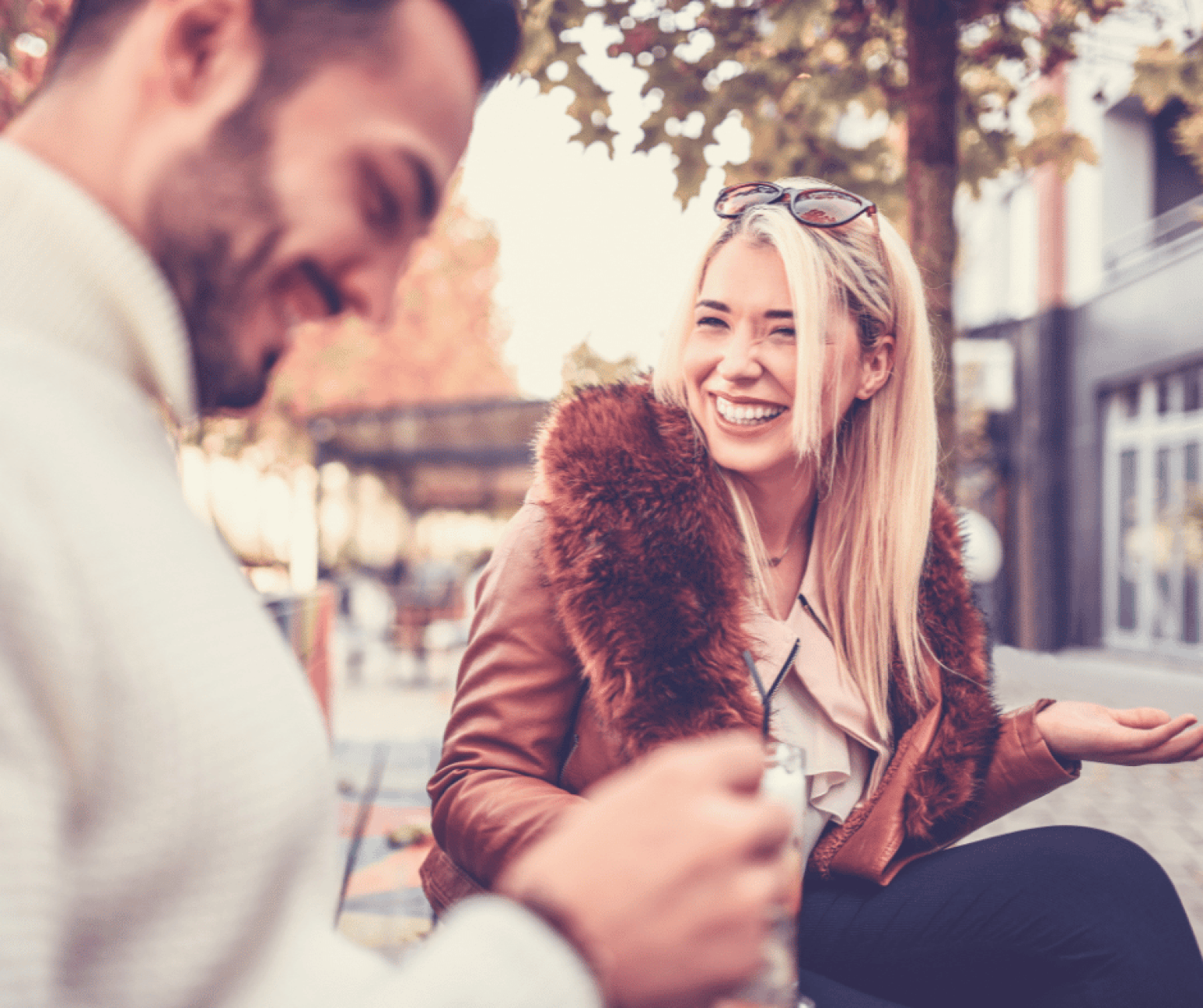 How to Win a Girl's Heart: 5 Simple Ways to Win her Heart - Greetingsit